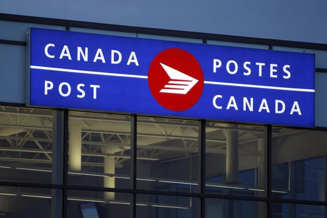 Review of Canada Post’s Mail Forwarding Service | MovingWaldo